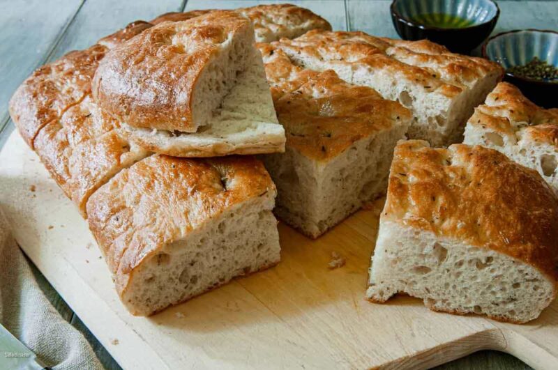 Easy No-Salt Focaccia Bread Recipe with a Bread Machine